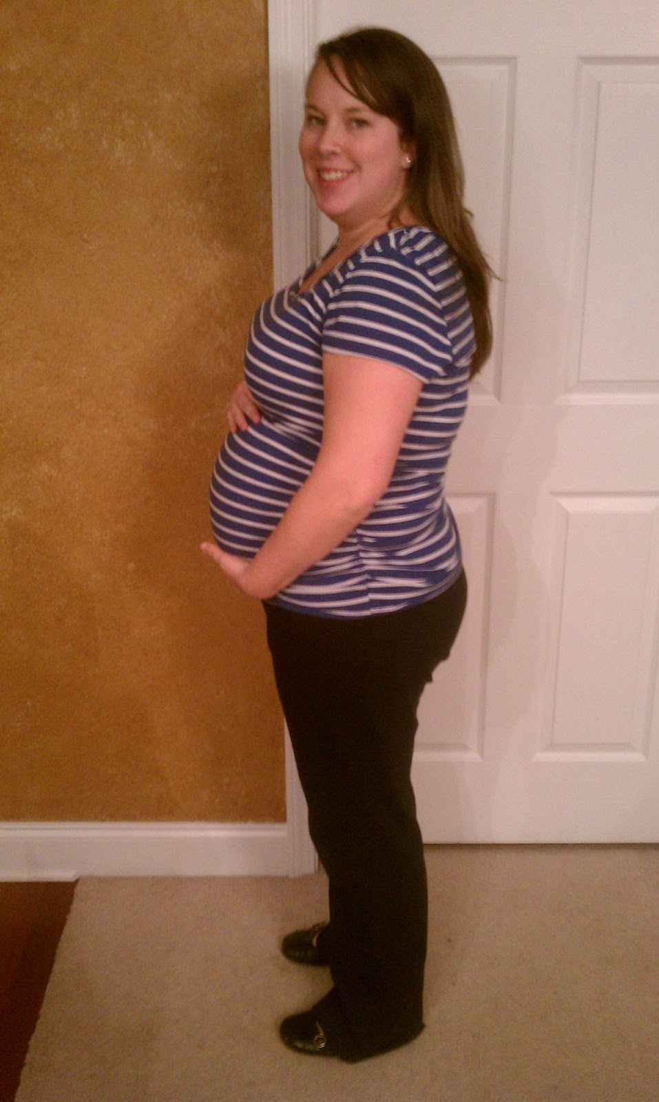 The Schaffers: 20 Week Belly Picture