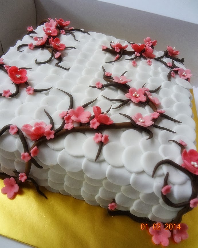 Dari Dapur Rin @ Simply Sweet & Cheezy: Kek Perkahwinan Bunga Sakura ...