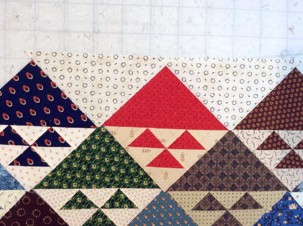 52 Quilts in 52 Weeks: Tuesday Tutorial: Setting Triangles