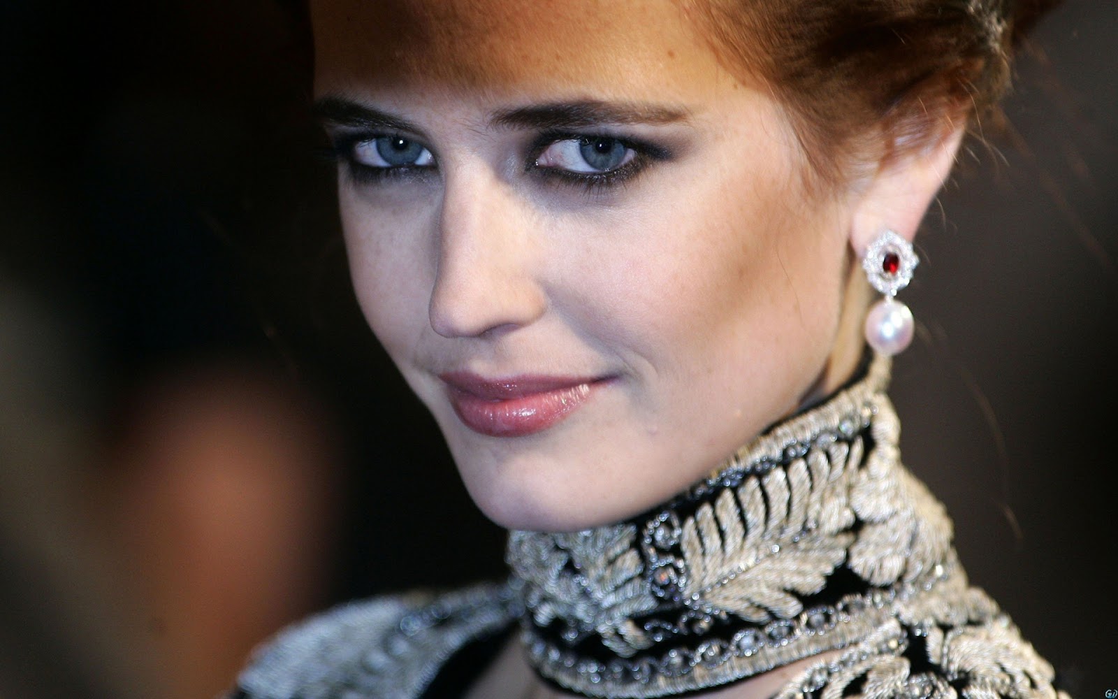 Eva Green Most Beautiful Photos | eva green photography | HOW CAN DONE