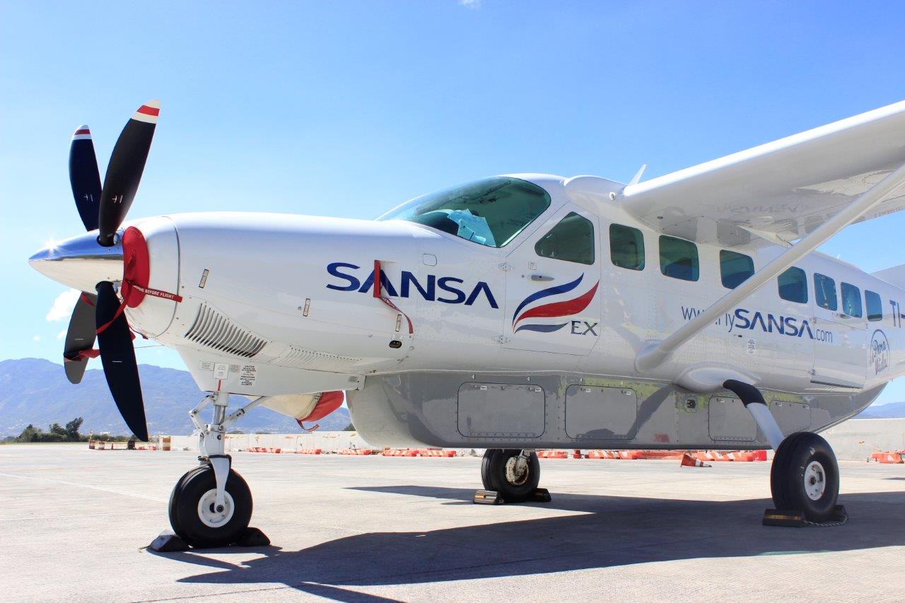 SANSA multiplicará vuelos locales si suspensión de Nature Air lo amerita