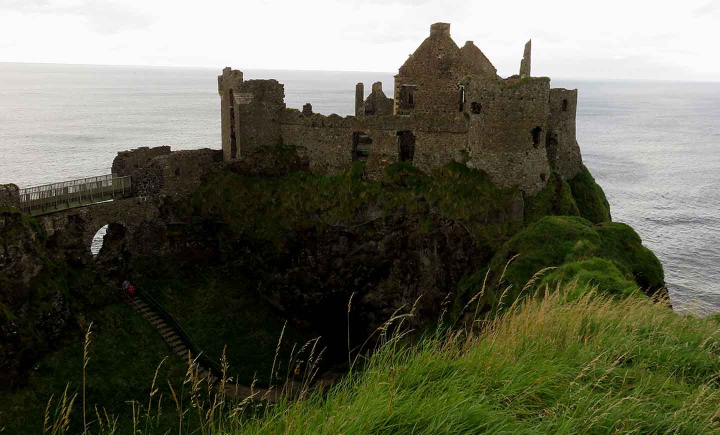 Alex and Bob`s Blue Sky Scotland: Giant's Causeway. Causeway Coast ...