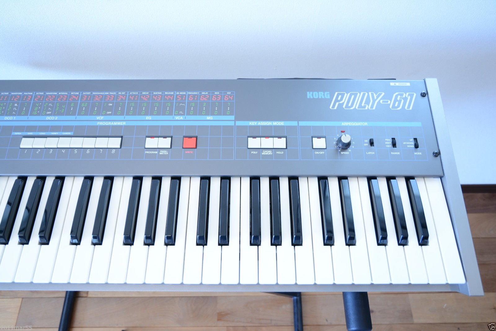 MATRIXSYNTH: Korg Poly-61 Programable Polyphonic Synthesizer SN 700309 ...