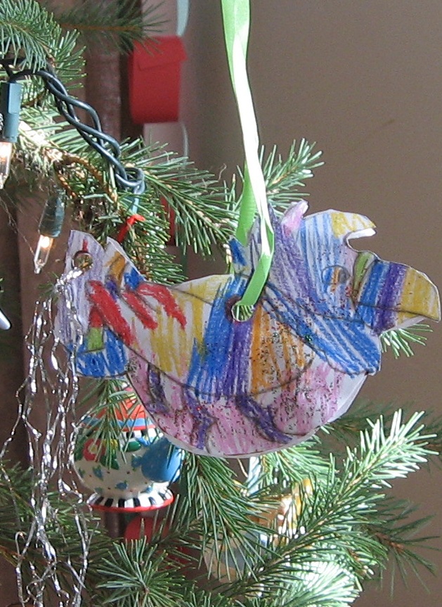 Almost Unschoolers: Tinsel Tail Bird Ornament Craft - Christmas in Brazil