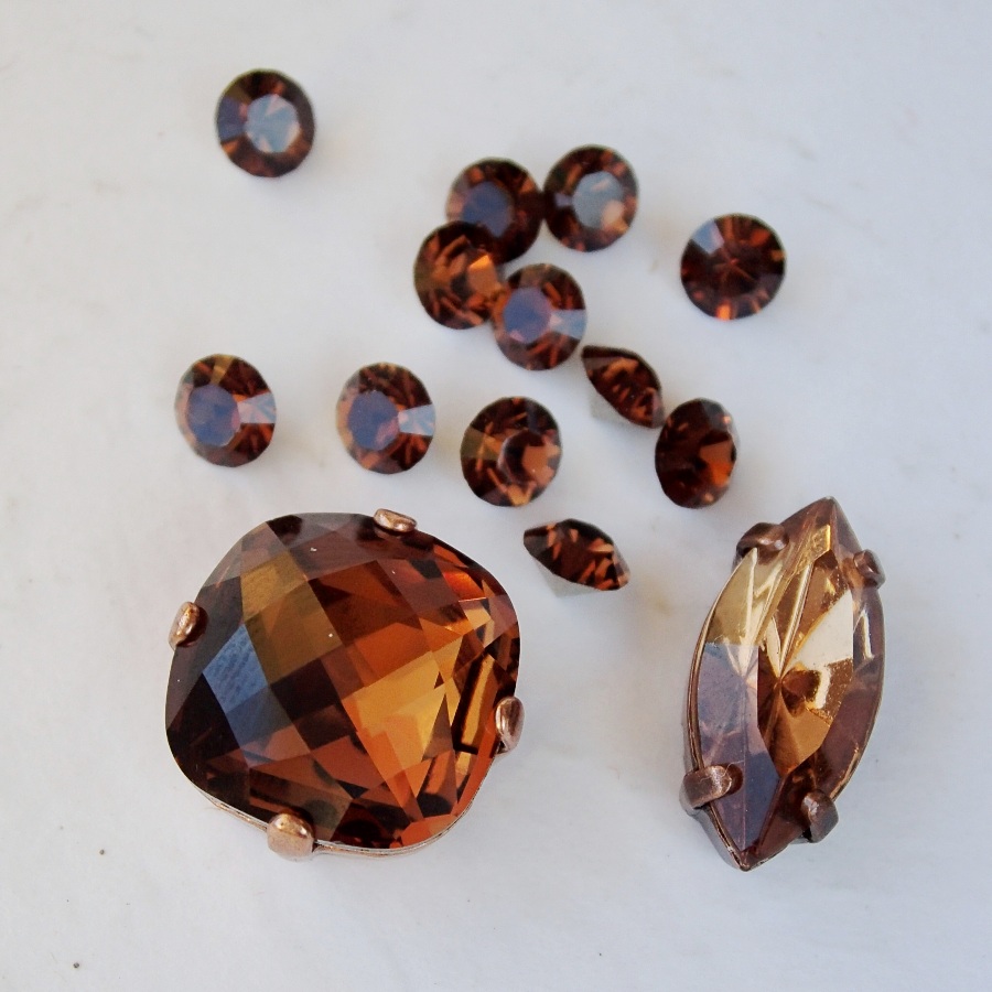 Renaissance of Jewellery: Color Inspiration: Chocolate Brown