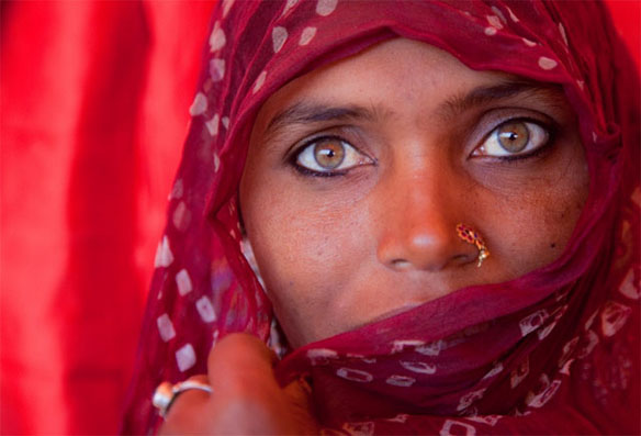 aninesmacadamnews: La mujer en la India