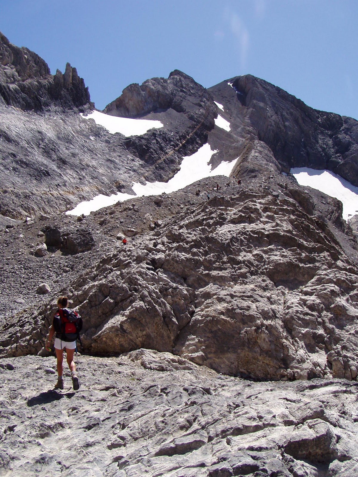 Les Pyrénées: Photos, randonnées, paysages et rencontres: Le Mont Perdu ...