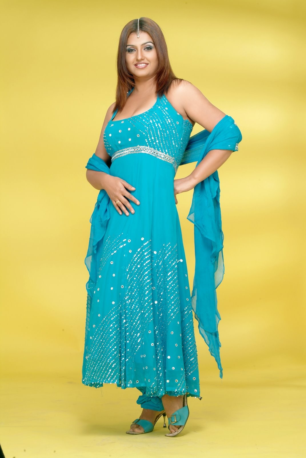 Glamorous girls: Tamil masala Actress Sona Heiden Photos