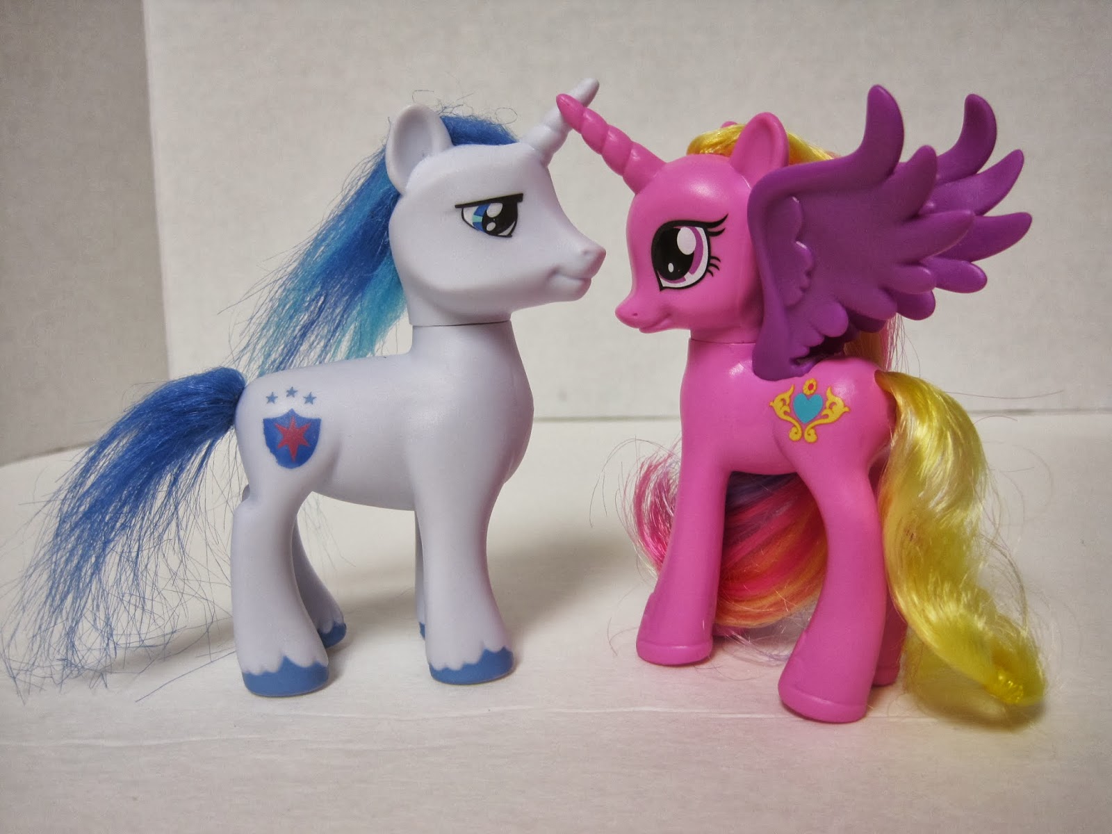 Never Grow Up: A Mom's Guide to Dolls and More: Lala-Pony-Palooza Month ...