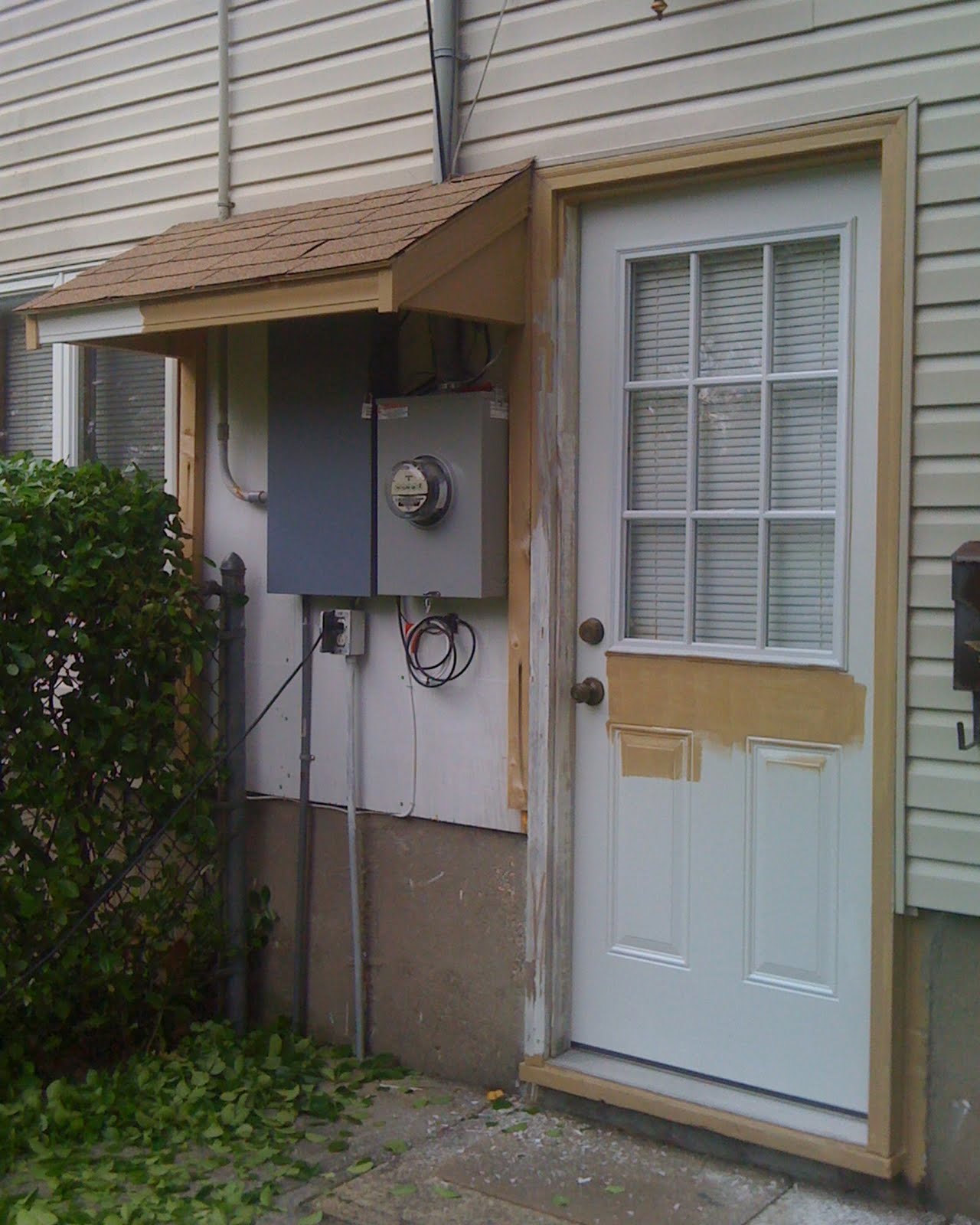 Re-Mölisher: Electrical Panel finishing