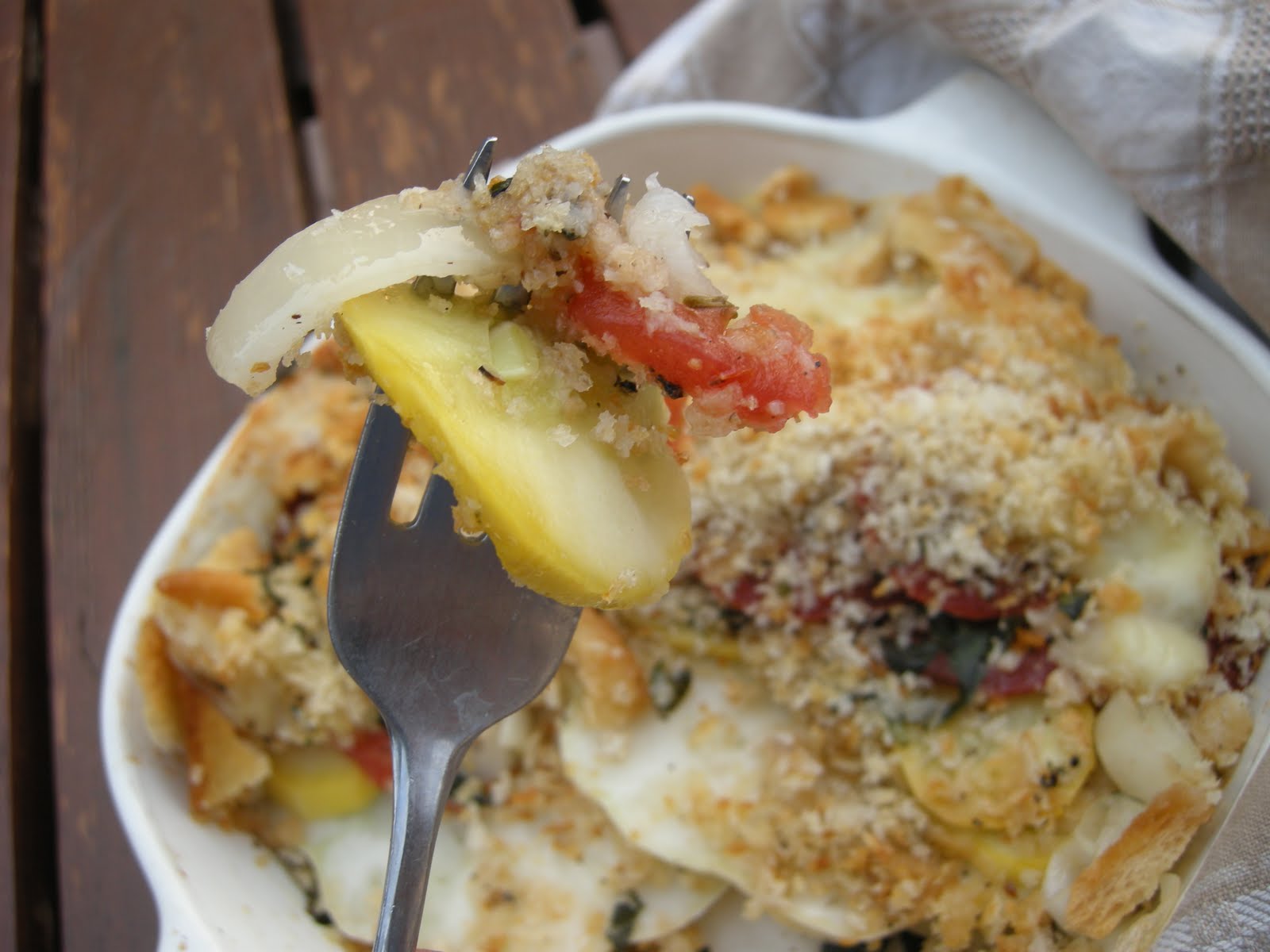 Kitchens Are Monkey Business: Pattypan And Yellow Squash Casserole.