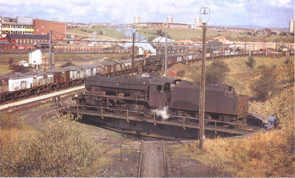 Old Hyde: Turntable at Godley Junction