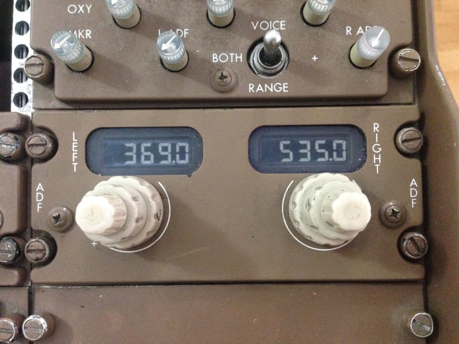 Boeing 767 Simulator Project: Avionics bending: ADF tuning panel