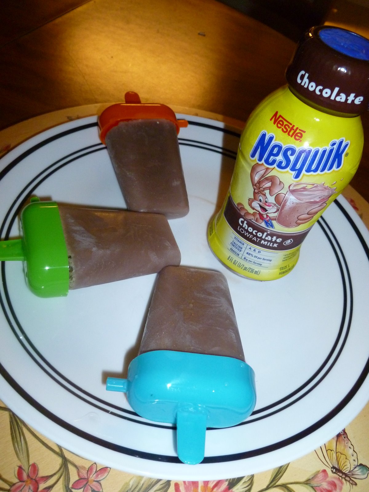 NESQUIK ICE POPS