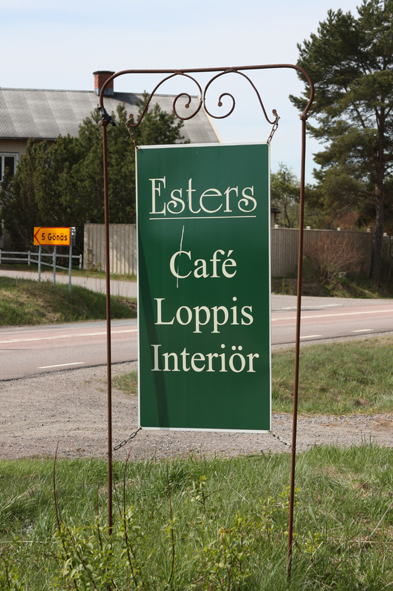Trivsamma förändringar: Esters café