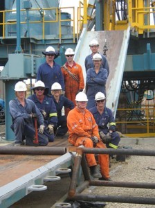 Drilling Knowledge: Work on oil rig