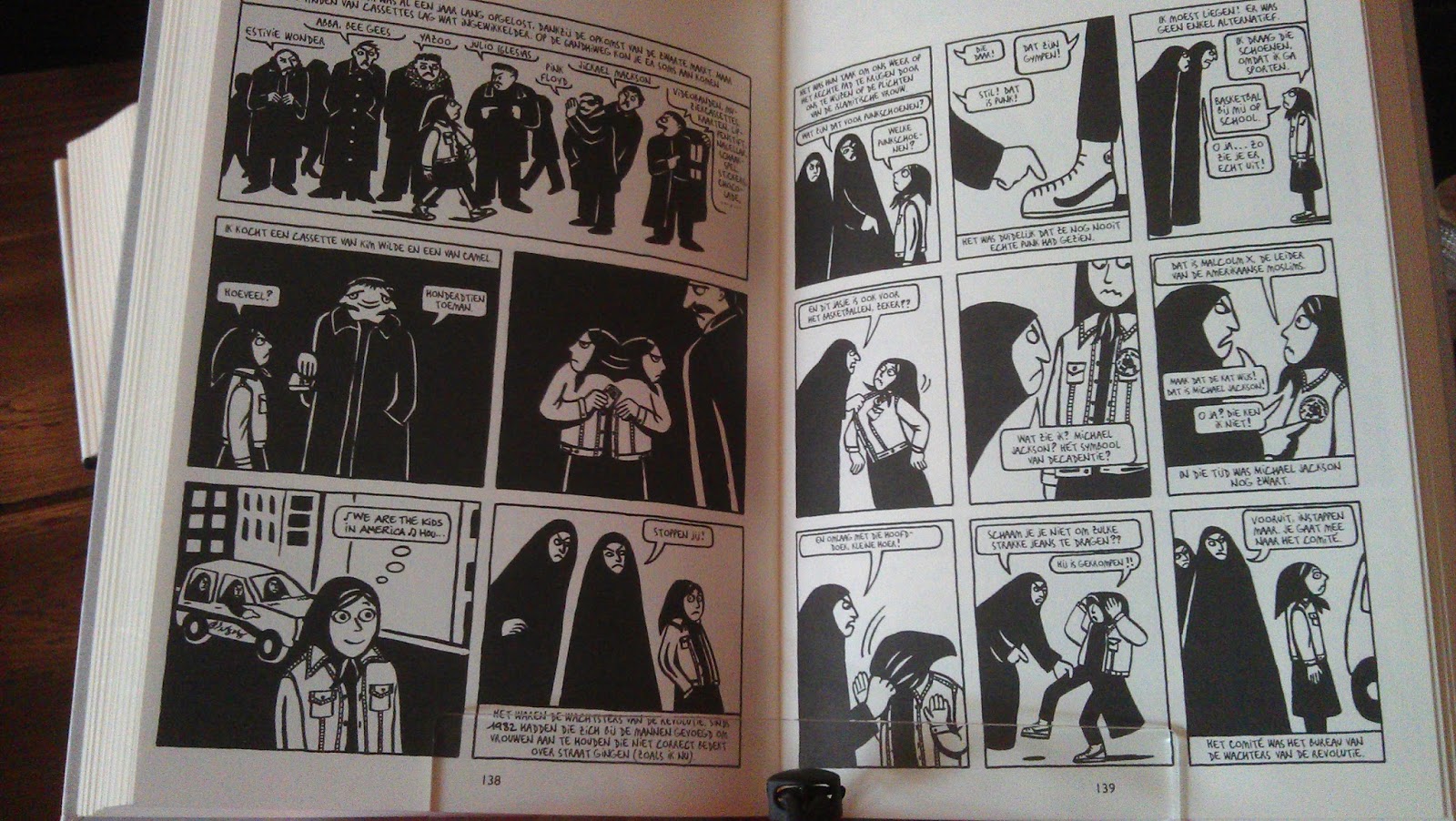 The Complete Persepolis by Marjane Satrapi - liowheel