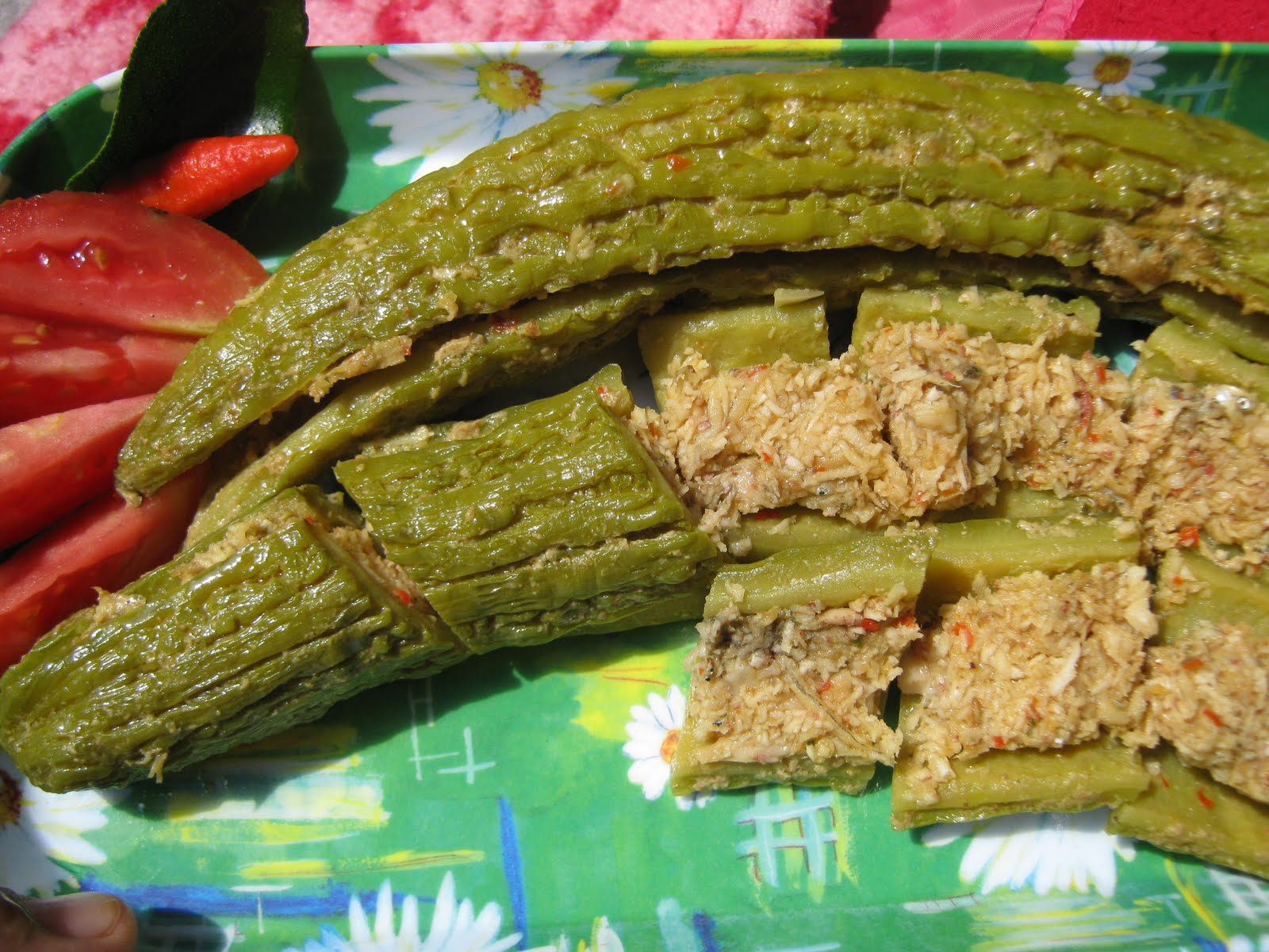 Apel Batu: Kambu Paria