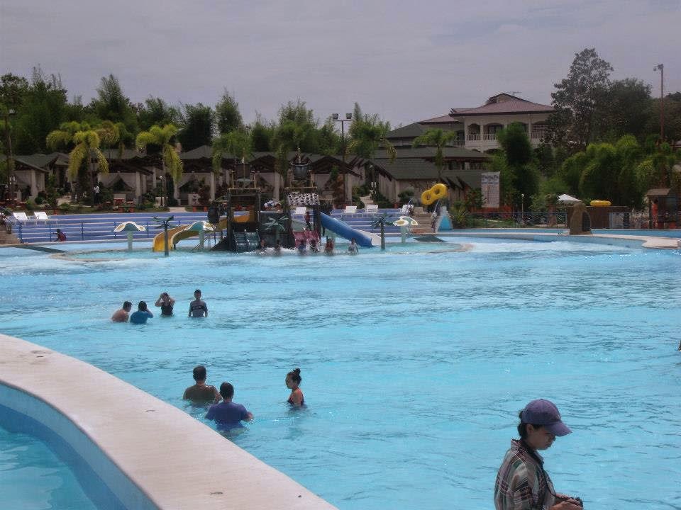 D' Leonor Hotel Inland Resort and Wave Pool - Madayaw Davao