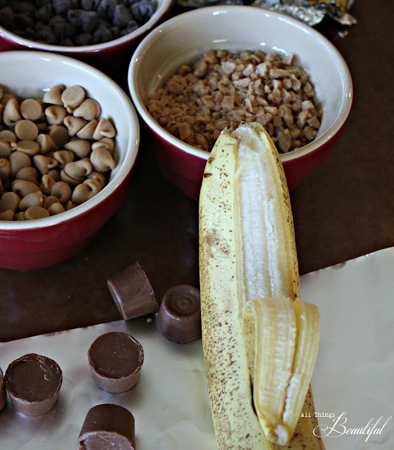 All Things Beautiful: Stuffed and {Grilled Bananas}