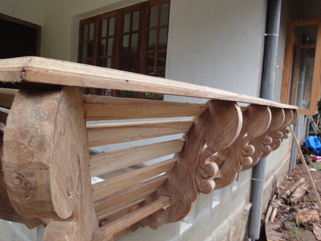 BAVAS WOOD WORKS: Wooden Charupady Photo Gallery