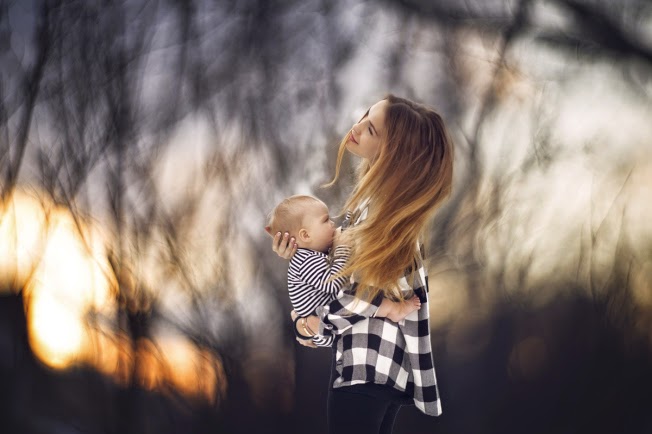 DRAGON: Ivette Ivens / Breastfeeding Goddesses