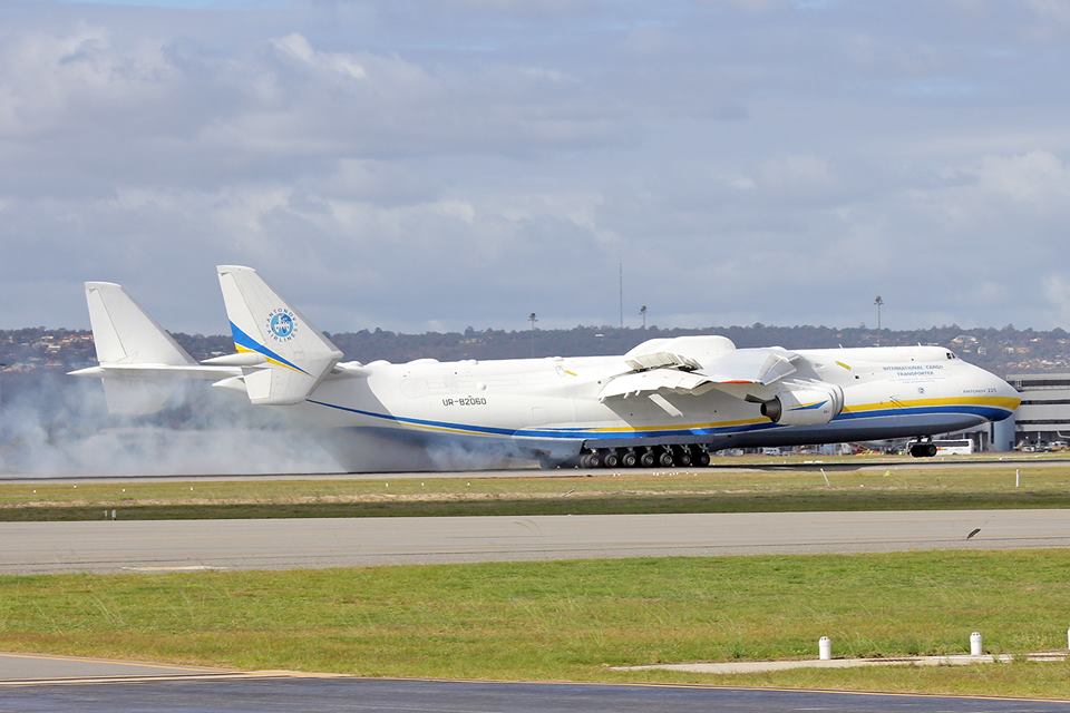 Perth Airport Spotter's Blog: Historic 1st ever visit to Australia ...