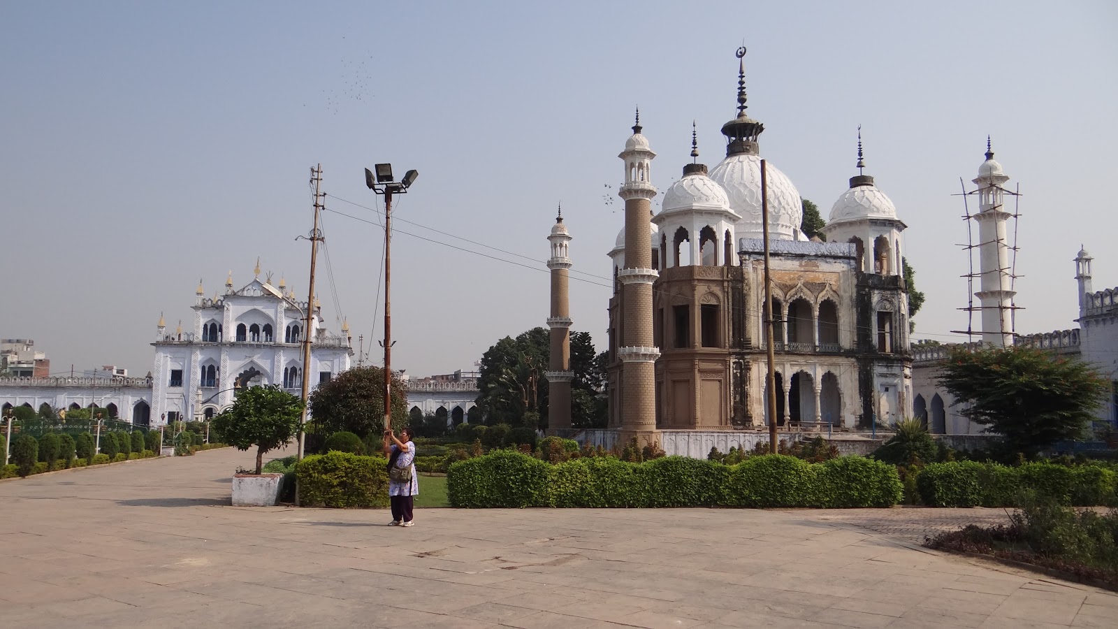 Footloose: 14. Back to the roots: A trip to Lucknow 3