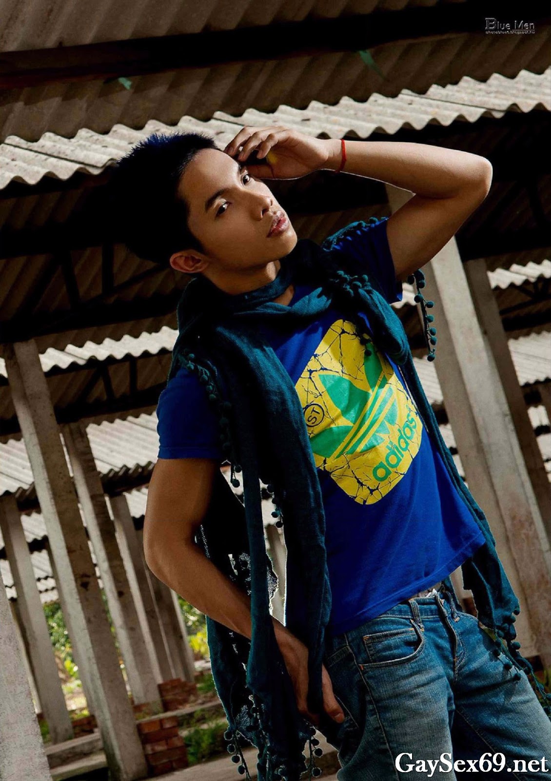 HOT MALE MODELS: Blue Man 66