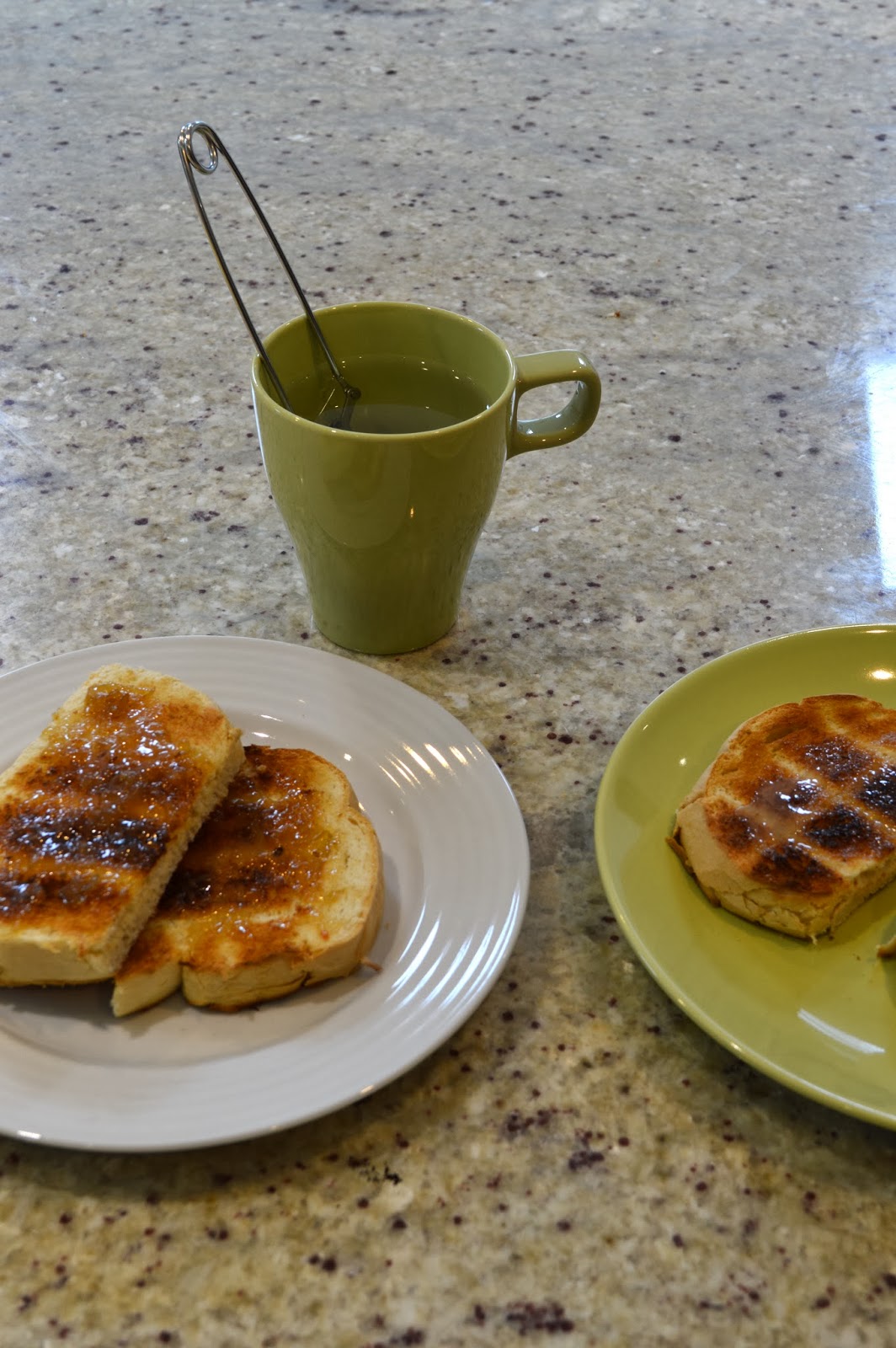rosinaviolets: make | GHANA | Rae's sweet bread