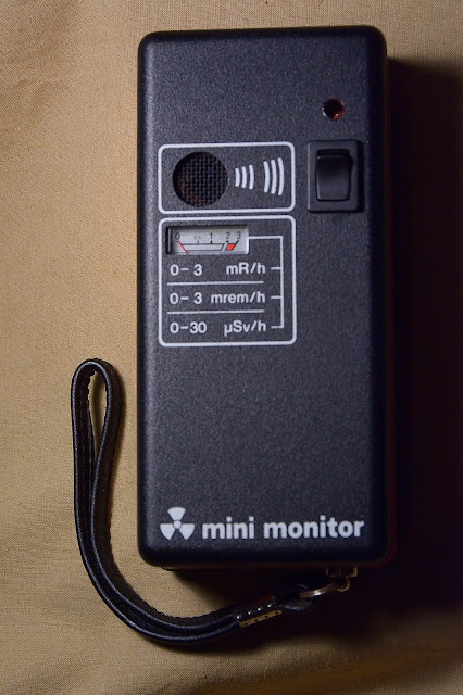 Promieniotwórczość wokół nas - fakty i mity: Dozymetr Genitron CX-3