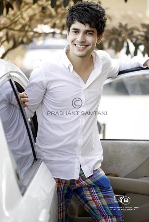 Dare to bare : Hot Indian TV Actors : Ansh Bagri