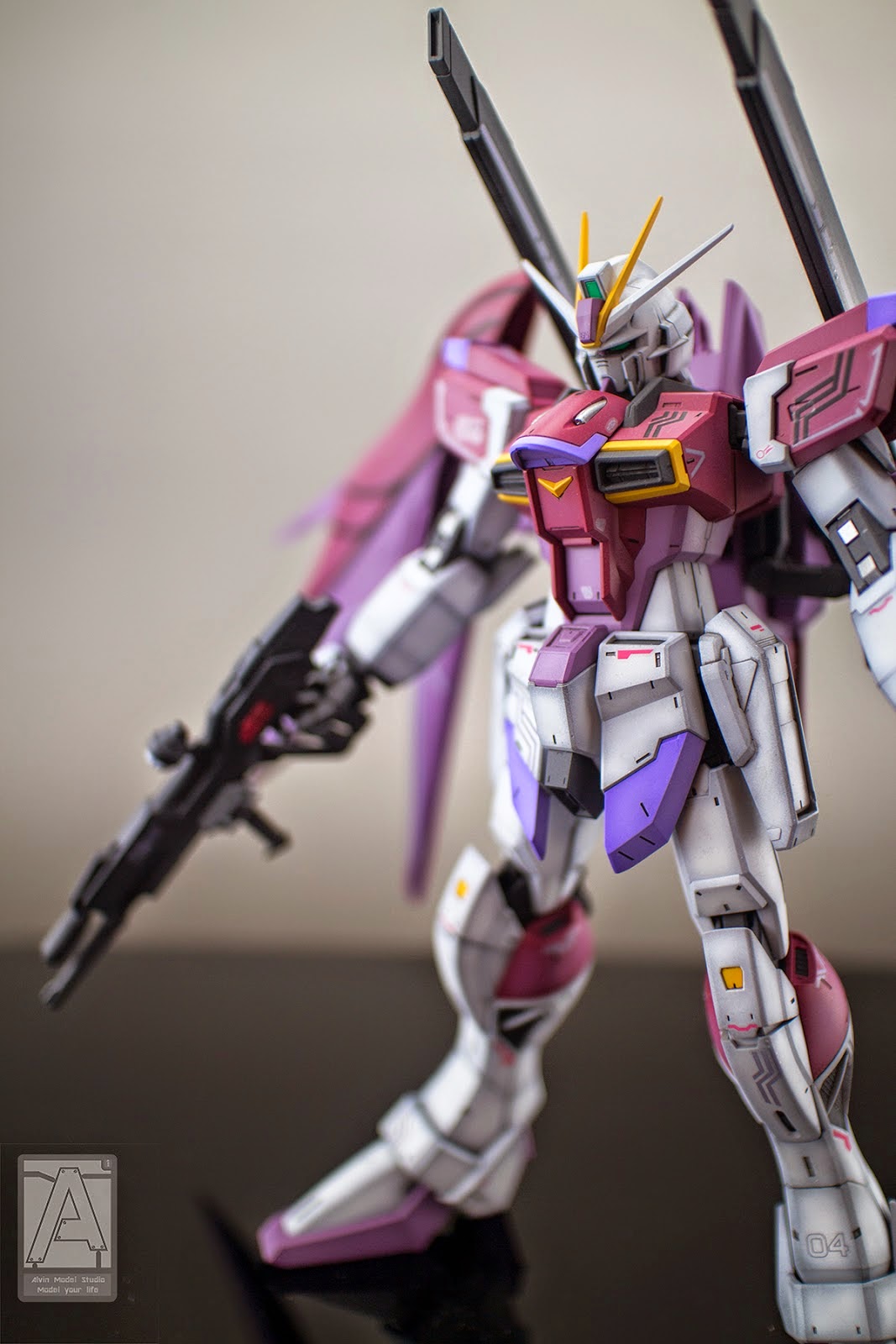 Painted Build: MG 1/100 Destiny Impulse Gundam (R)