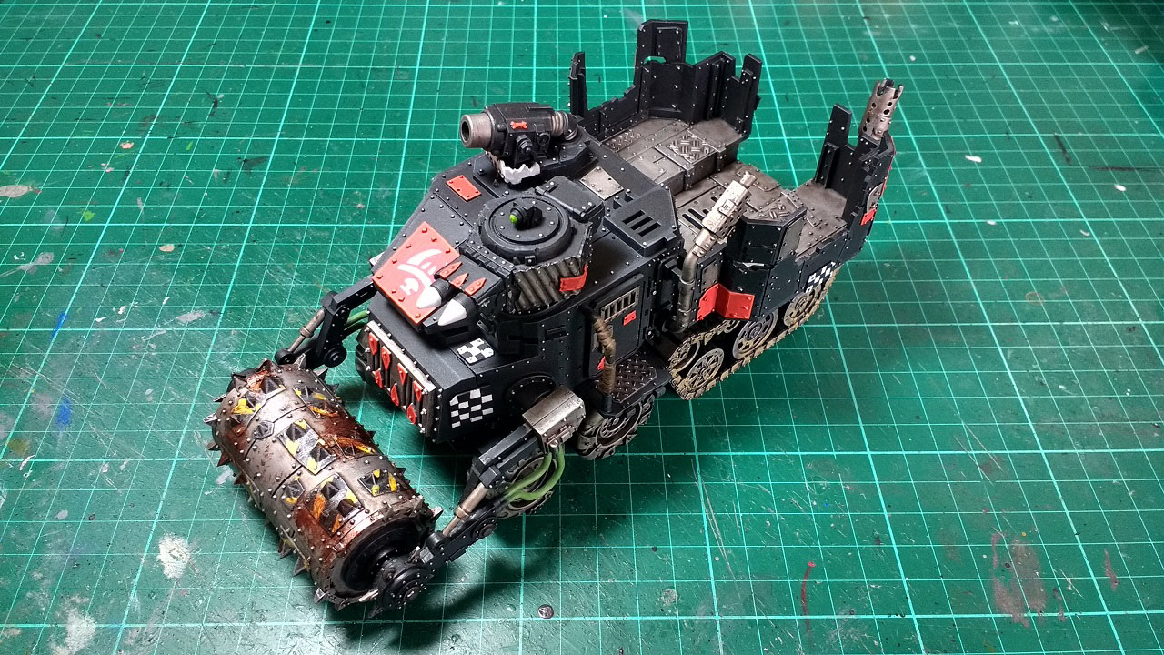 Crucium Giger's Miniatures Blog: Warhammer 40K: Goff Battlewagon ready ...