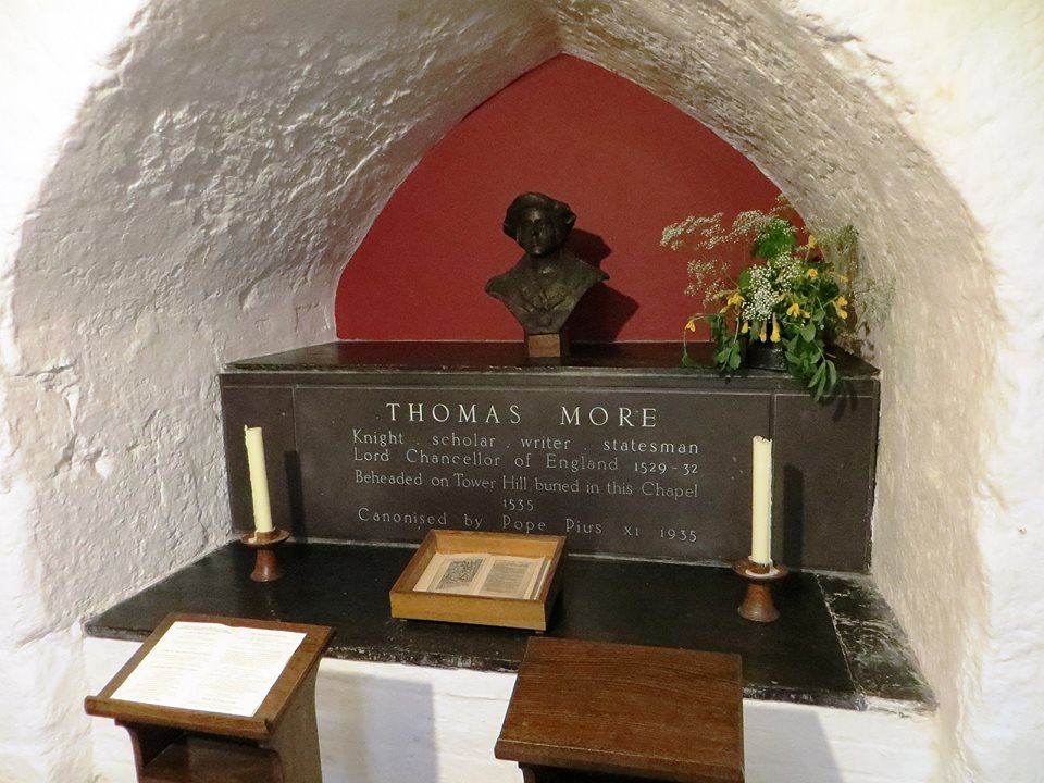 Peregrinations: The Shrine of St. Thomas More, St. Peter ad Vincula ...