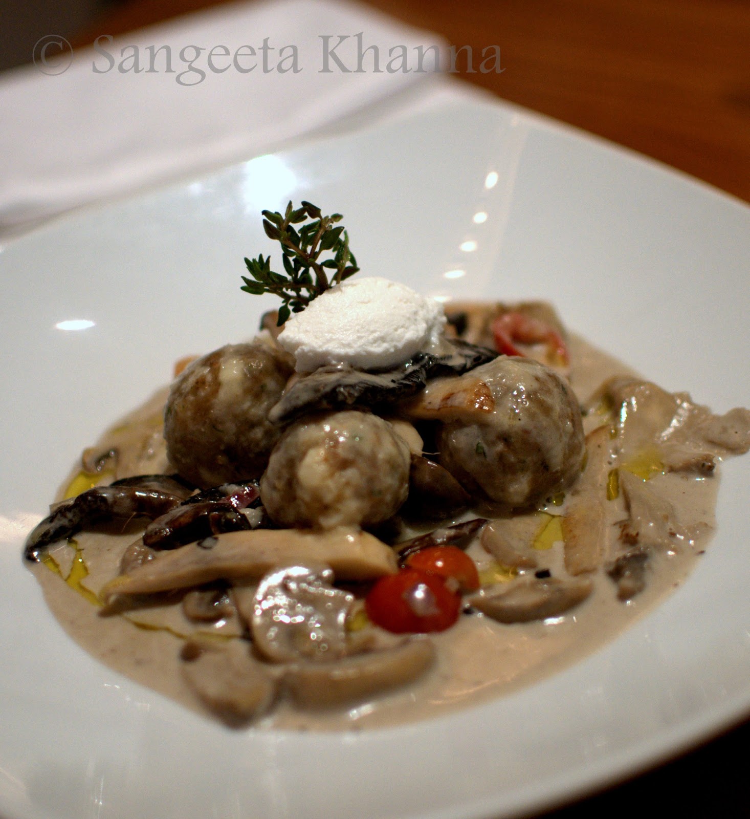 a Knodel recipe and some glimpses of north Italian cuisine...