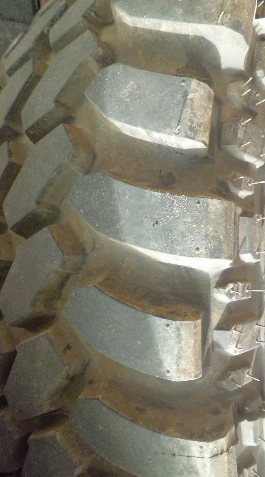 bahasan mobil taft: Tipe ban untuk taft