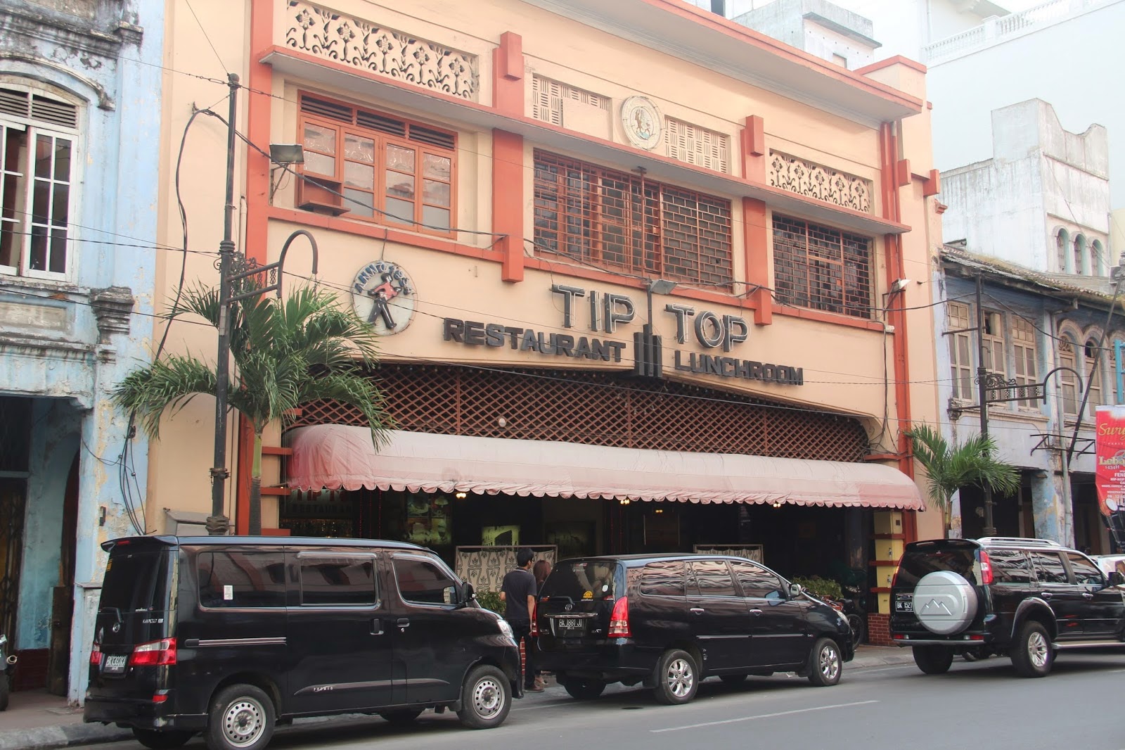 Tempat dan Bangunan Tua Bersejarah di Kota Medan Part II