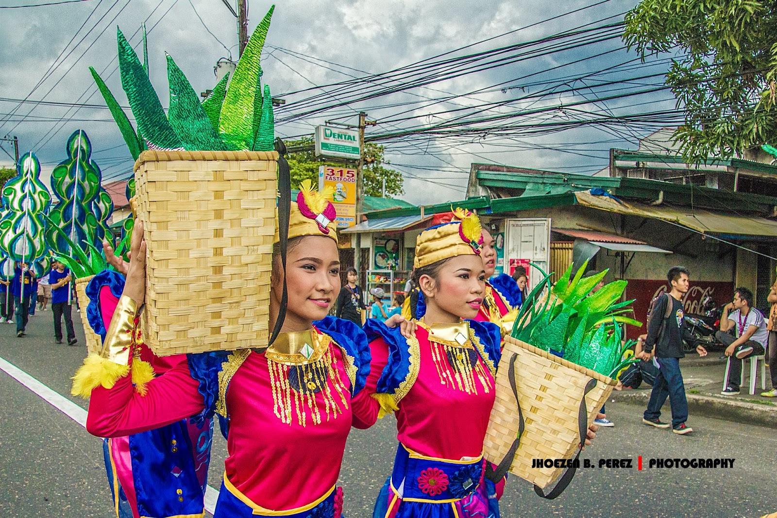 Byahero: Featured Photos | Ibalong Festival 2012 Street Presentation ...