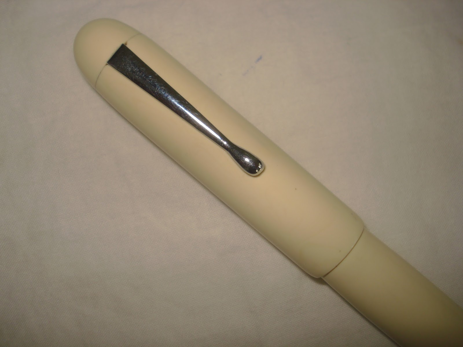 jaisiri: The GAMA Ivory Fountain Pen