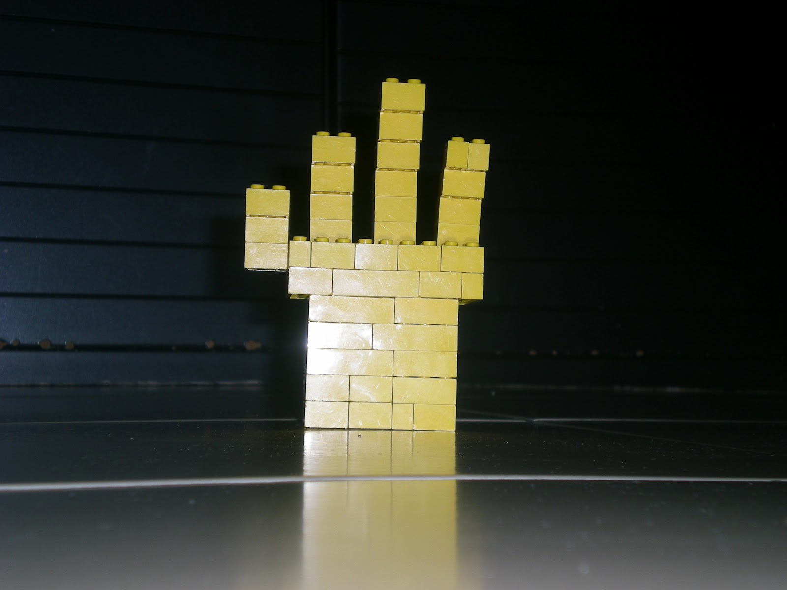 Bionicleskrall: Lego MOC: The Hand (Version 2)