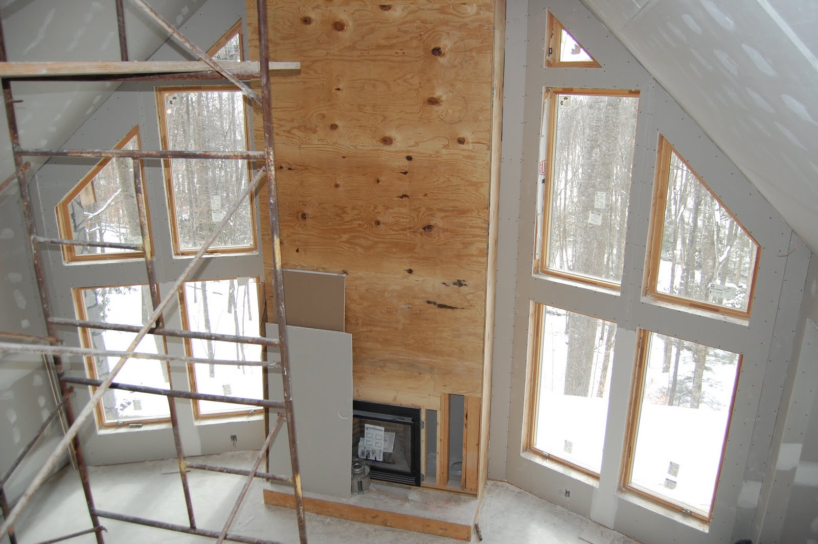 DM Builders: Drywall / Columns