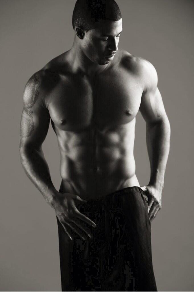 Donloe's Lowdown: Robert Christopher Riley Is Living His Dream