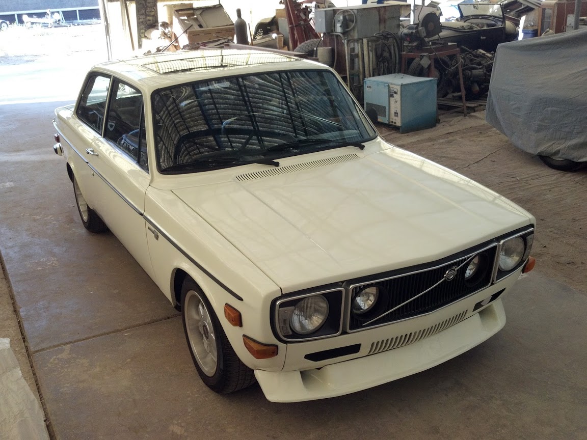 Daily Turismo: Dipped in ipd: 1971 Volvo 142E