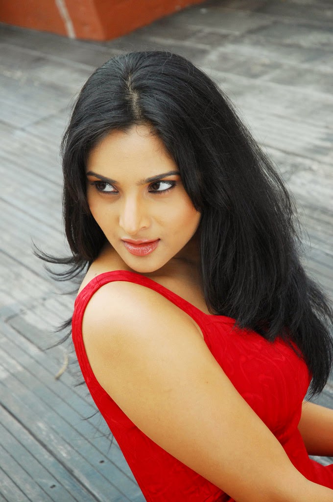 Ramya Images and Photos ~ All Heroines Photos