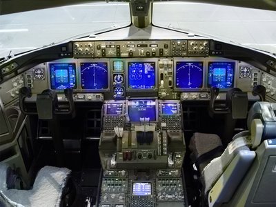 Jet Airlines: Boeing 717 cockpit