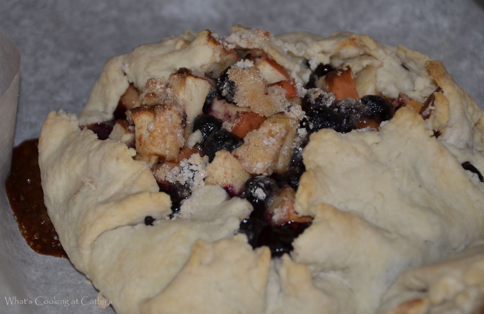 Rustic Apple Blueberry Pie