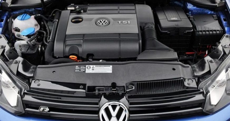 Teste em vídeo do GT6: Volkswagen Golf VI R 2.nada 16V Turbo.