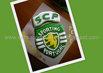 Sensações Coloridas: Bolo Emblema SCP
