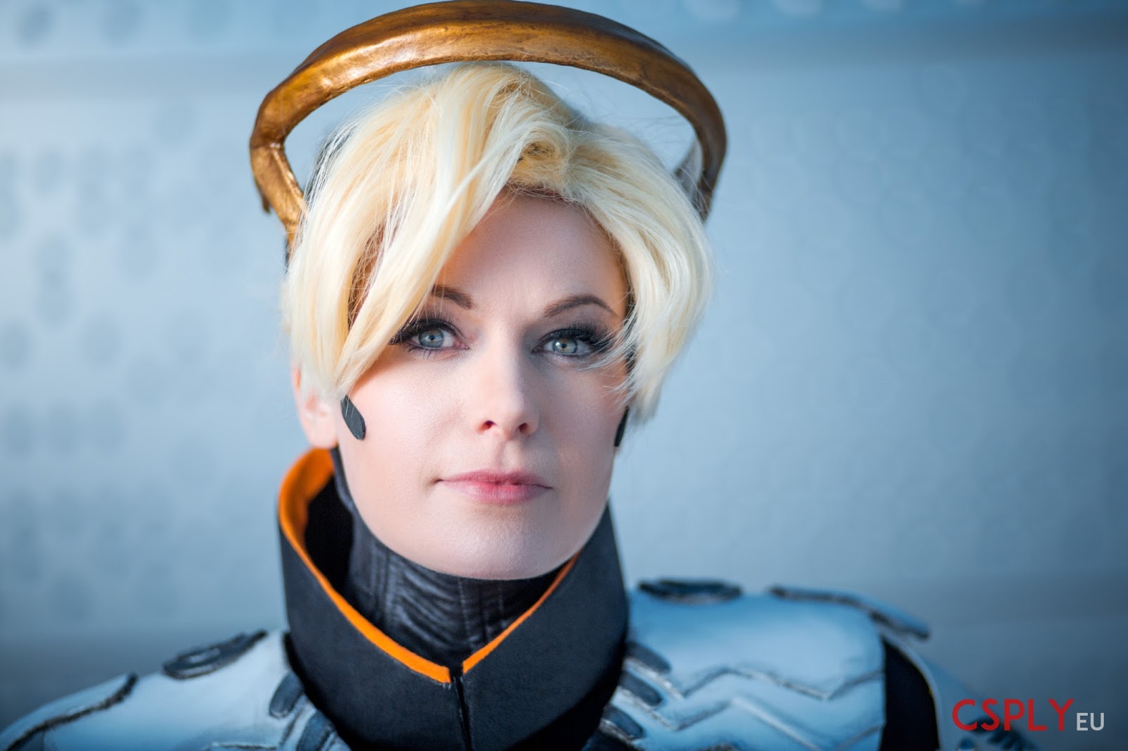 Chrix Design: Mercy Cosplay from Overwatch
